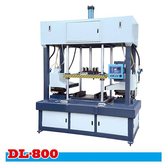 Double Head Core Shooting Machine - DELIN Machinery